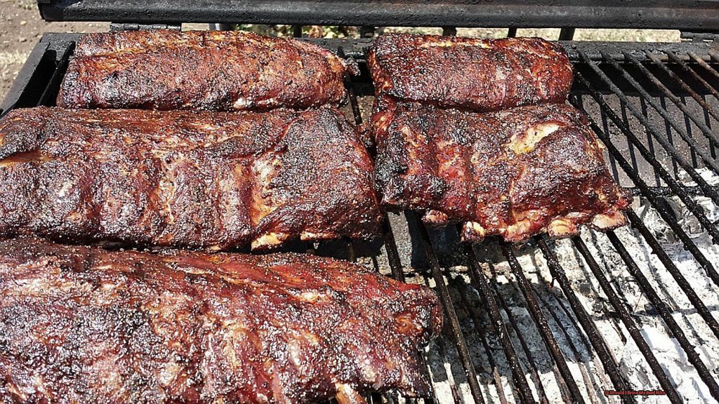Should I Brine My Beef Ribs? - Geno's Grille